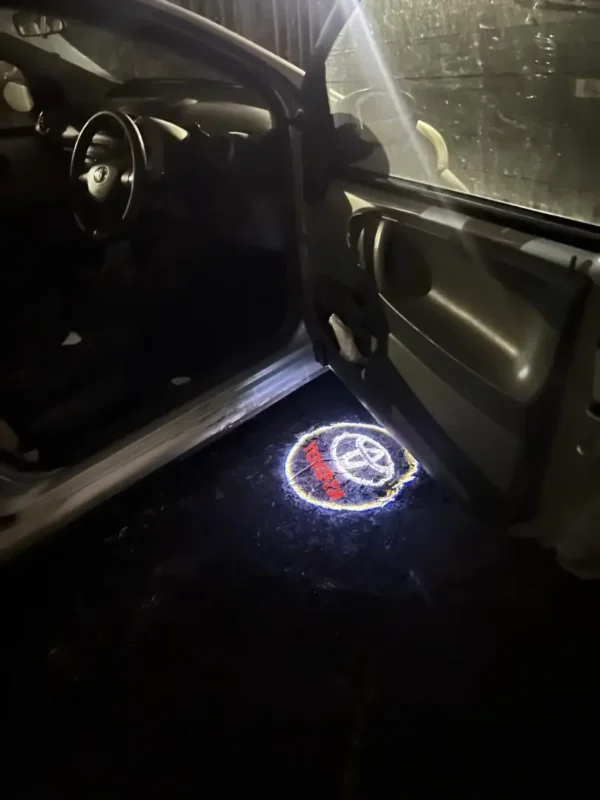LED Ghost Shadow Emblem/Car Door Light – TshweLights